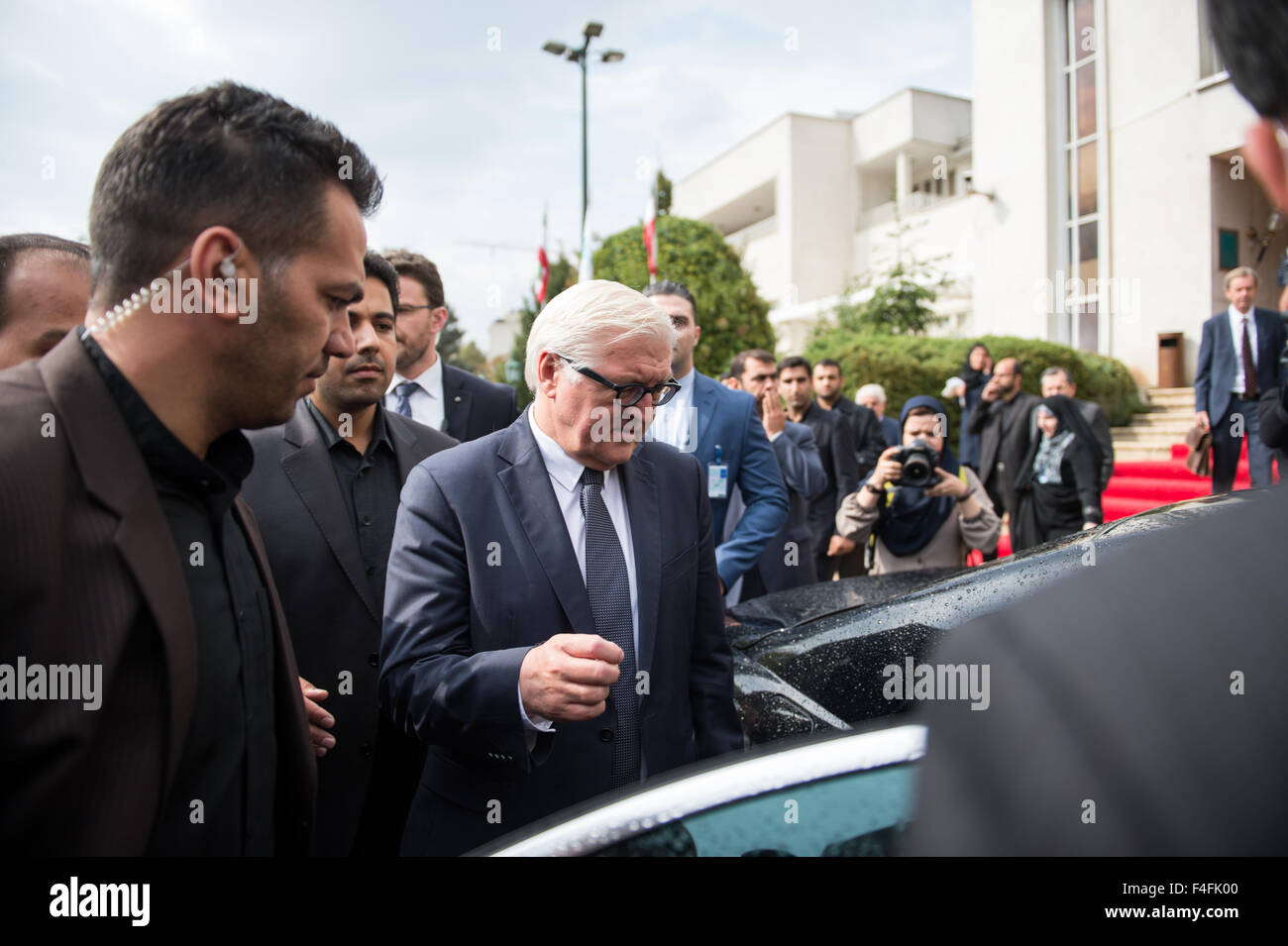 Teheran, Iran. 17th Oct, 2015. German foreign minister Frank-Walter ...