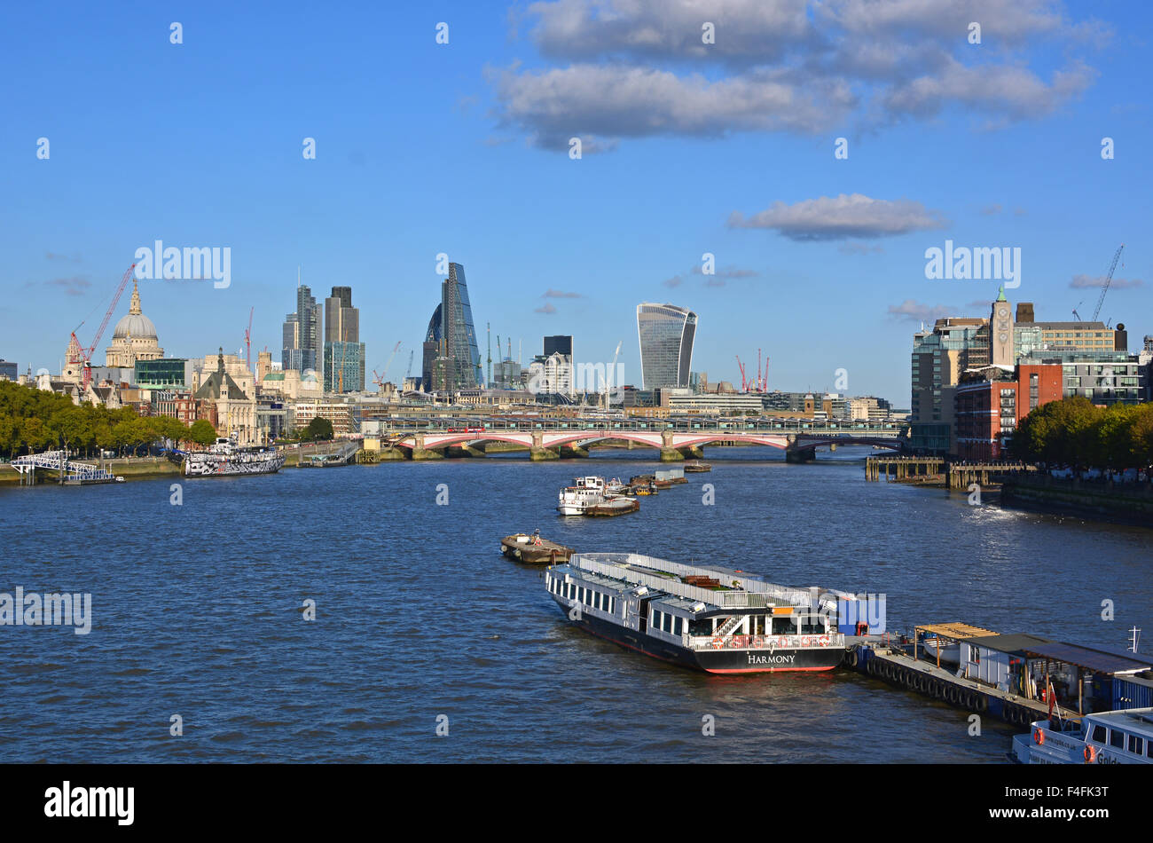 Waterloo beach london hi-res stock photography and images - Alamy