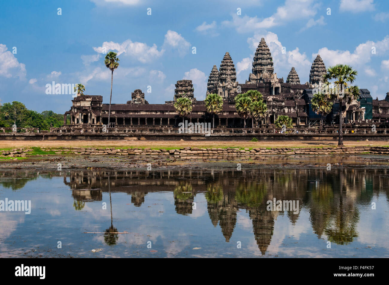 Front of Angkor Wat with reflection in water Stock Photo - Alamy