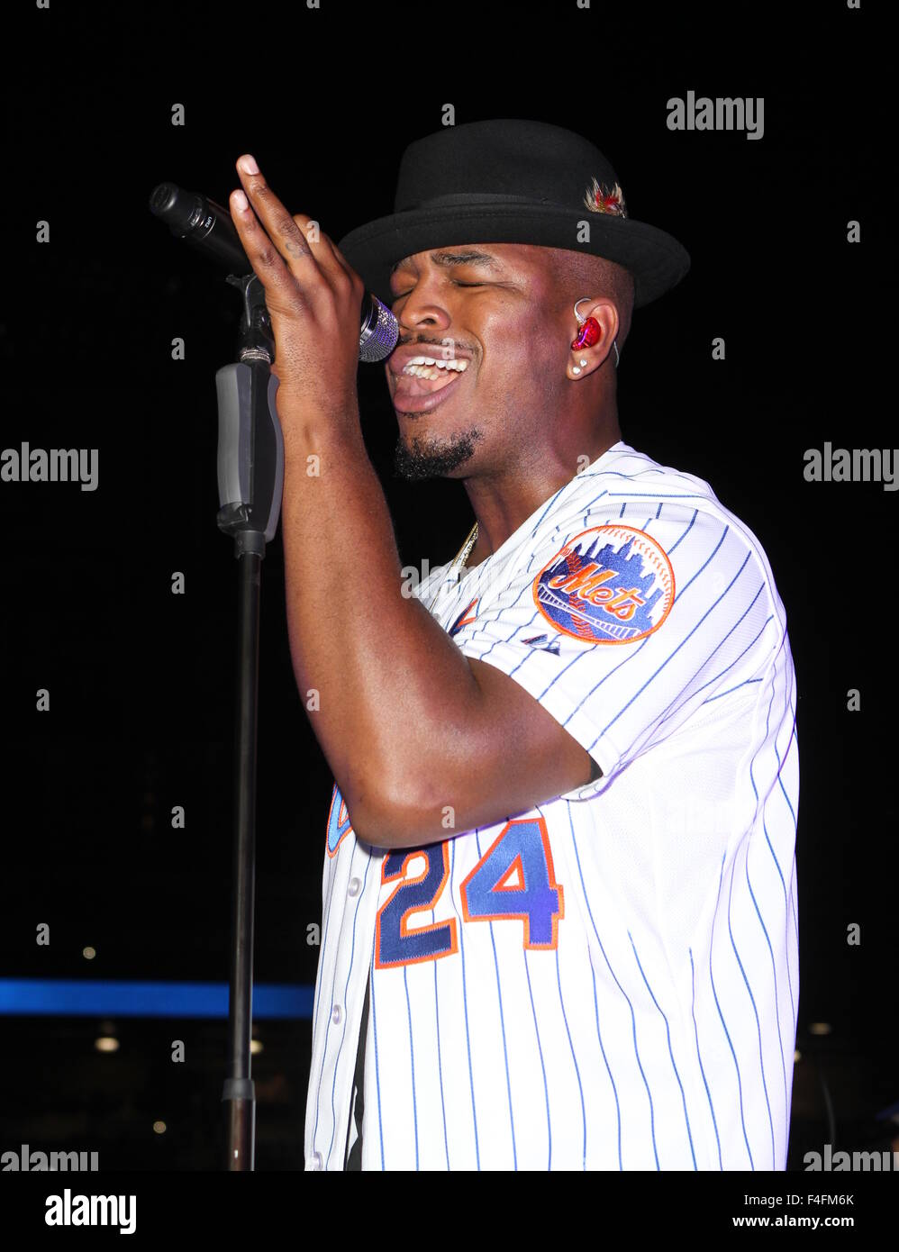 Ne-Yo Performs at NY Mets Post Game Concert Held at Citi Field ...