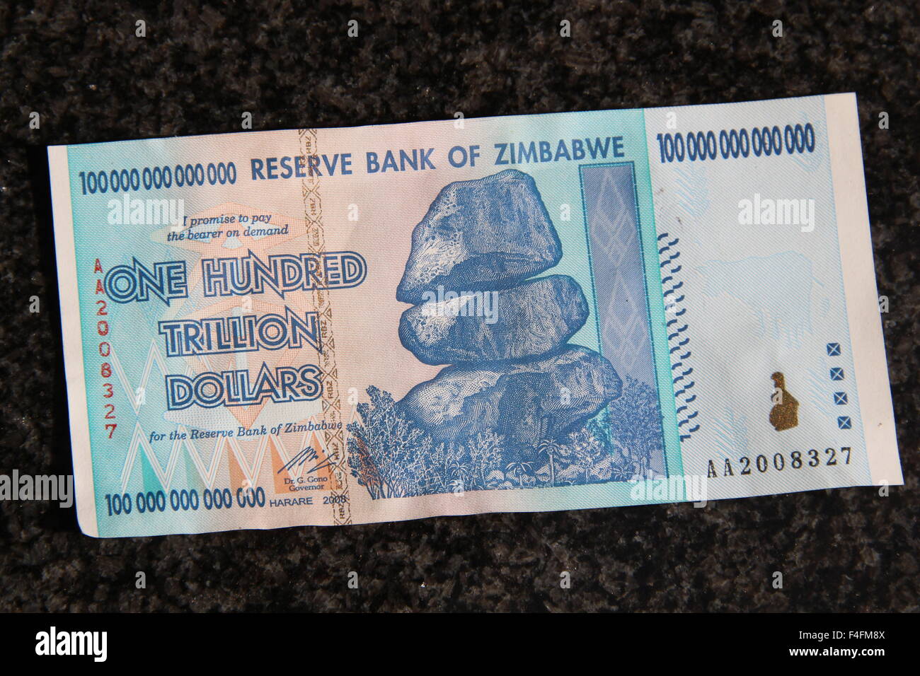 zimbabwe one hundred trillion dollar note