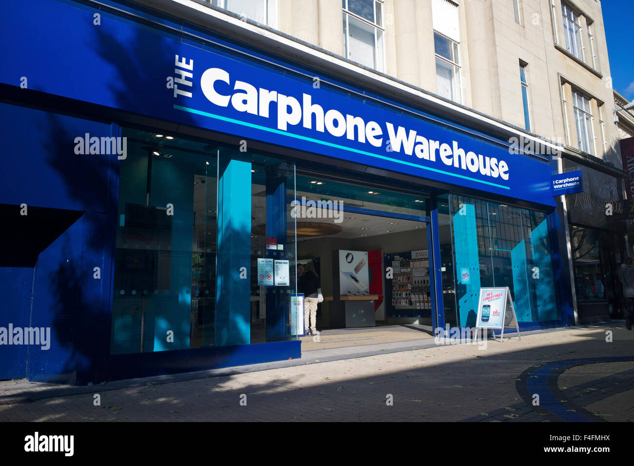 Carphone hi-res stock photography and images - Alamy