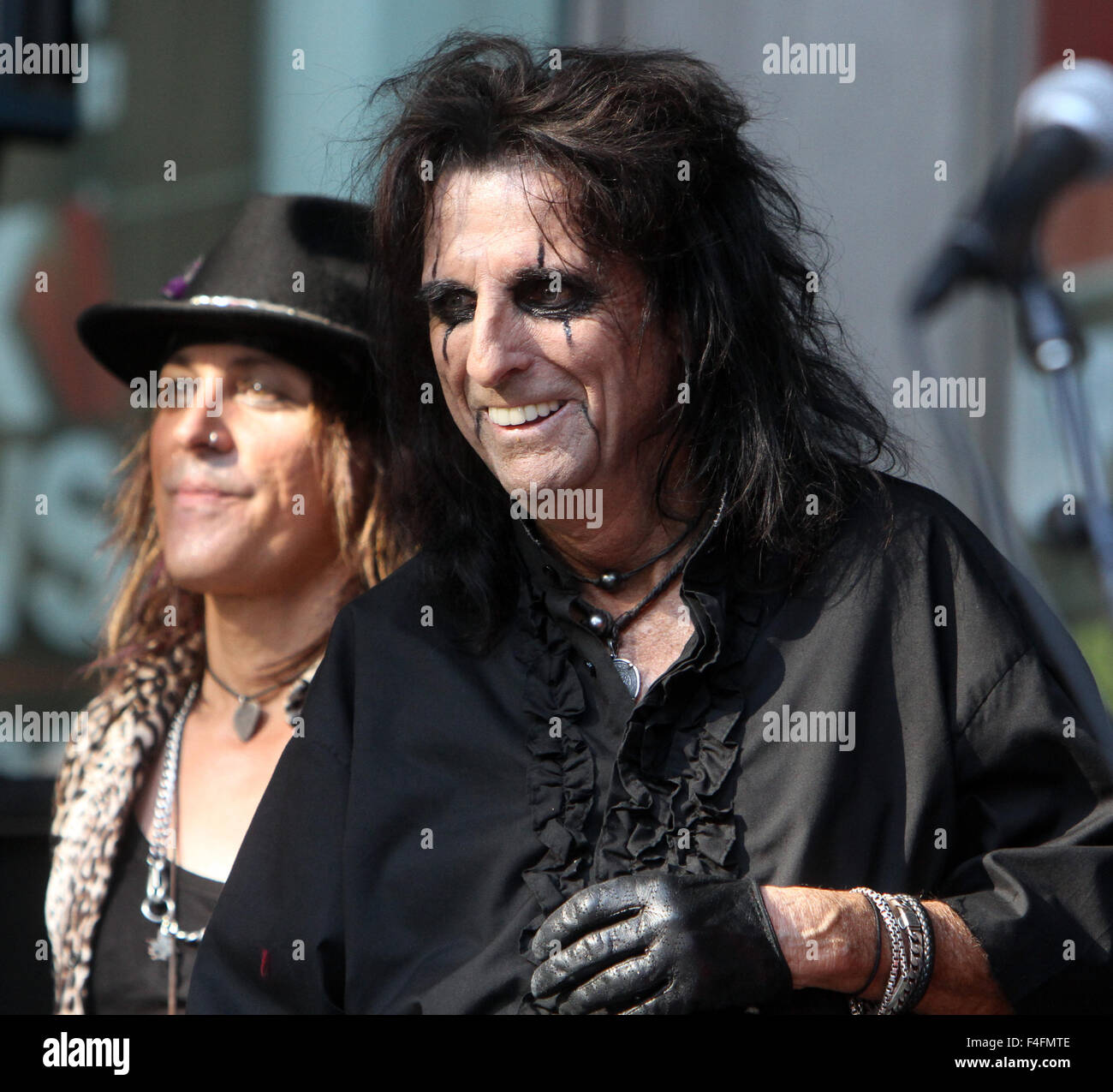 Fox And Friends Summer Concert Series - Alice Cooper Featuring: Alice ...