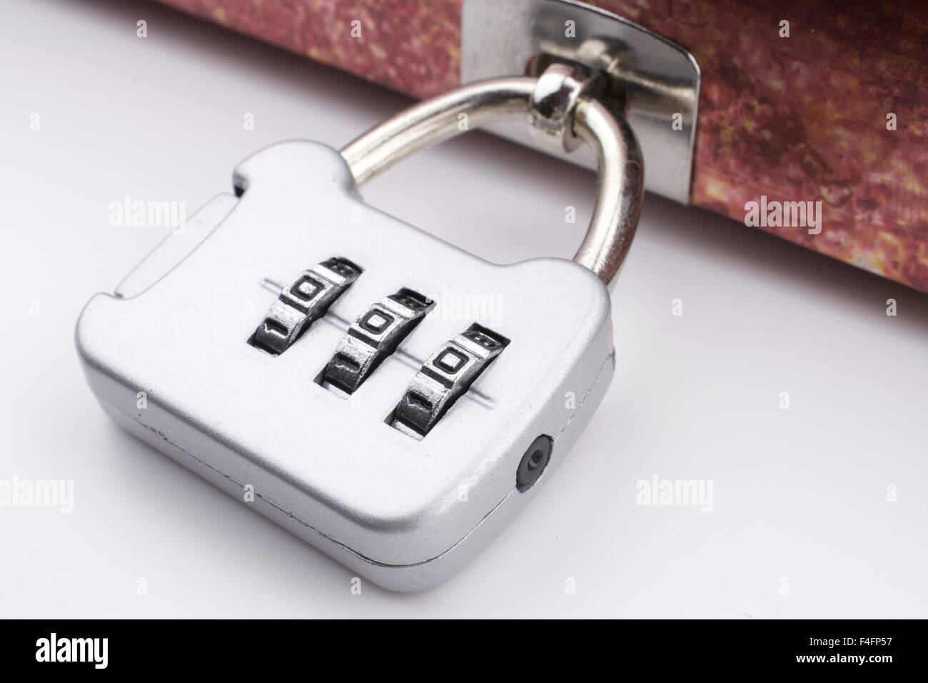Number code lock hi-res stock photography and images - Alamy