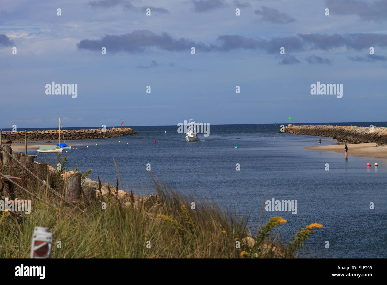 Sesuit Harbor in Dennis, Massachusetts on Cape Cod in the summer Stock ...