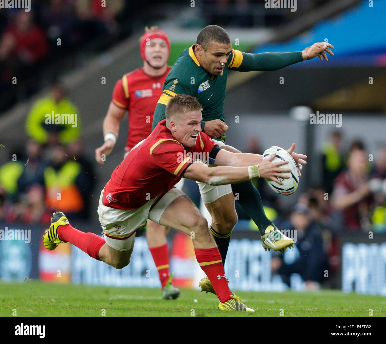 Twickenham Stadium, London, UK. 17th Oct, 2015. Rugby World Cup Quarter ...
