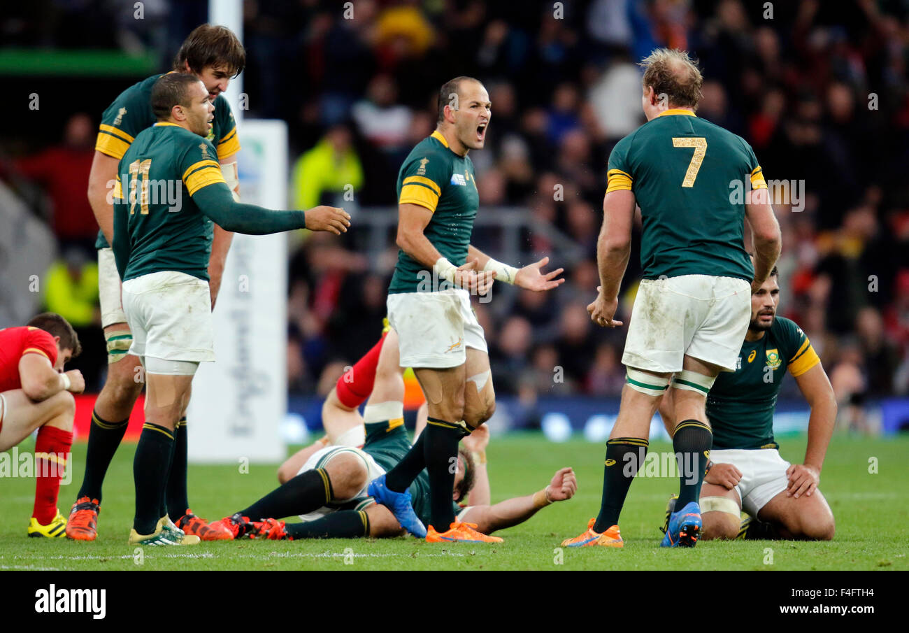 London, UK. 17th October, 2015. Fourie Du Preez Celebrates Win South ...