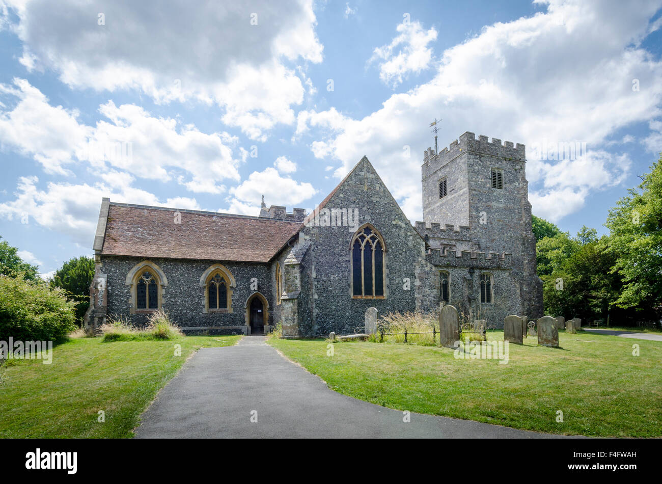 Kent parish church english country church hi-res stock photography and ...