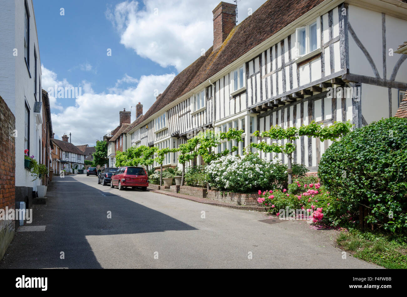 Pretty street in the village of Chilham, Kent, UK, with tudor cottage ...