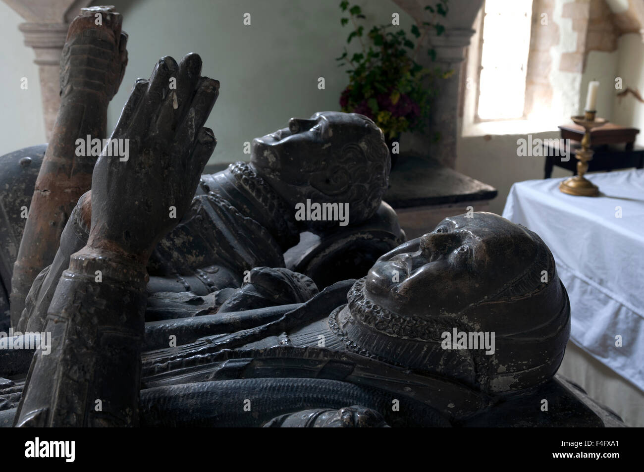 Paul and Dorothy Dayrell tomb, St. Nicholas Church, Lillingstone ...