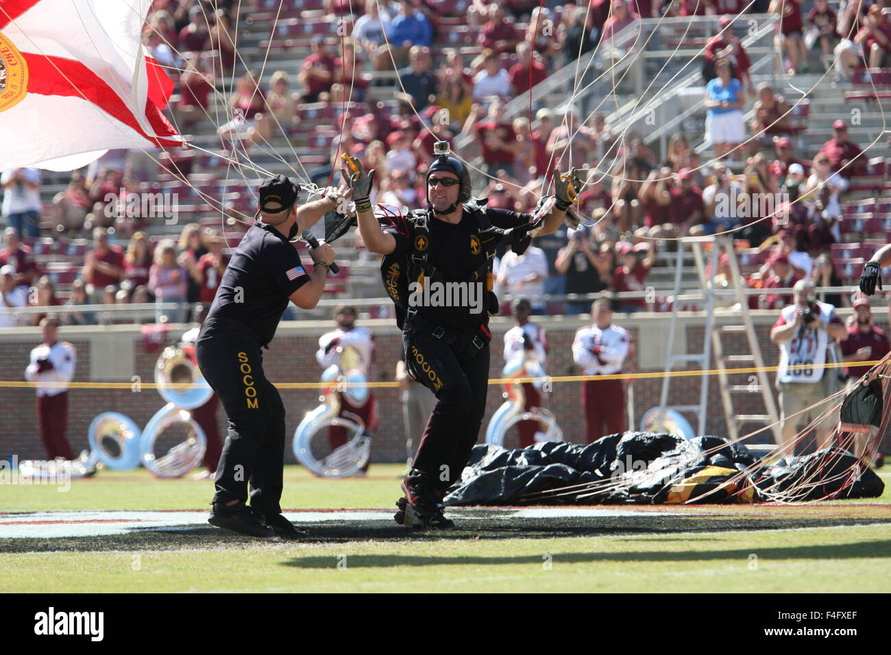 Fsu football team hi-res stock photography and images - Alamy