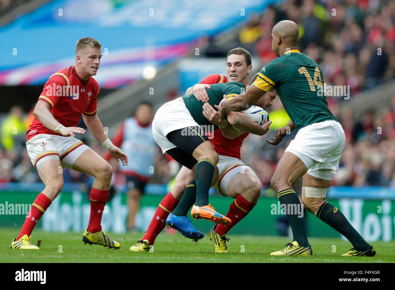 Twickenham Stadium, London, UK. 17th Oct, 2015. Rugby World Cup Quarter ...