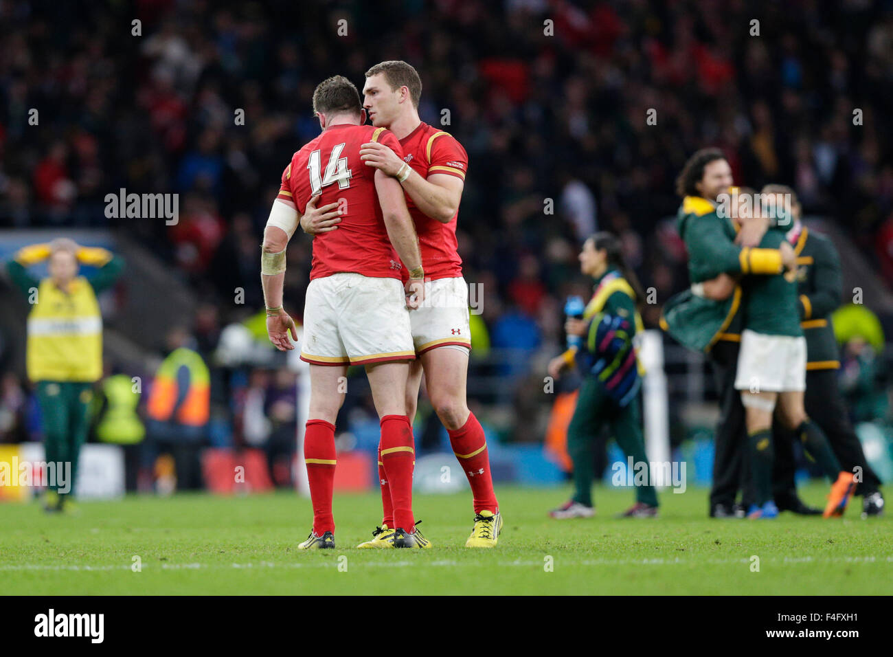 Twickenham Stadium, London, UK. 17th Oct, 2015. Rugby World Cup Quarter ...