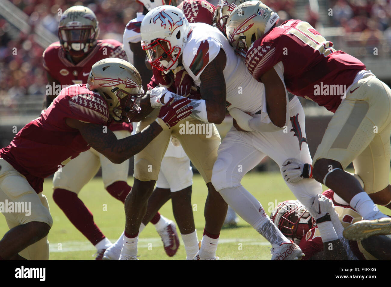 October 17, 2015: Louisville Cardinals running back Corvin Lamb (4 ...