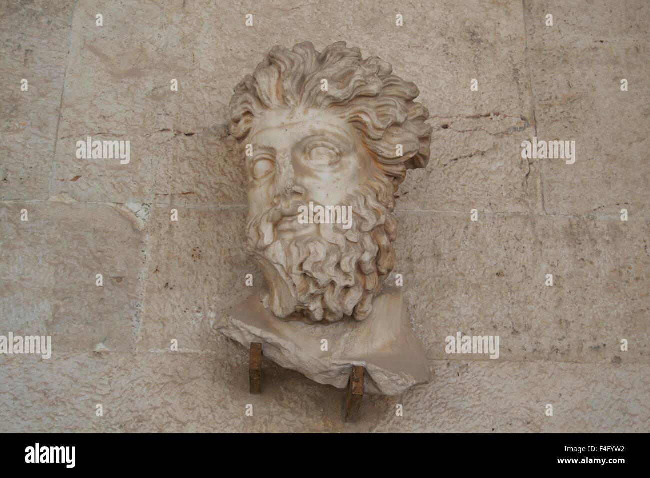 Statues in Athens Museum Stock Photo - Alamy