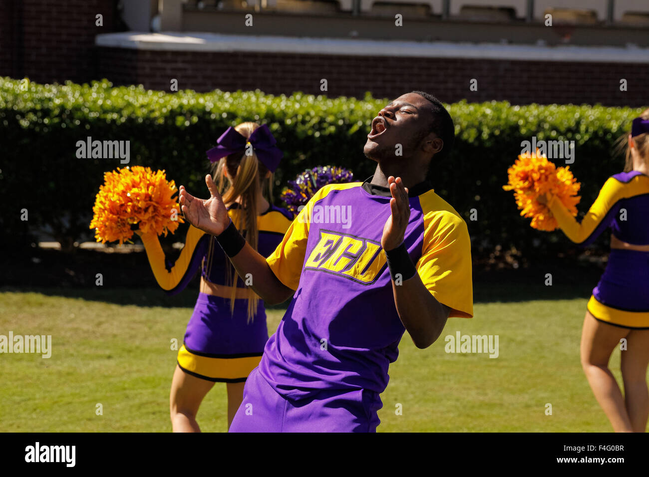 Ecu pirate cheerleaders hi-res stock photography and images - Alamy
