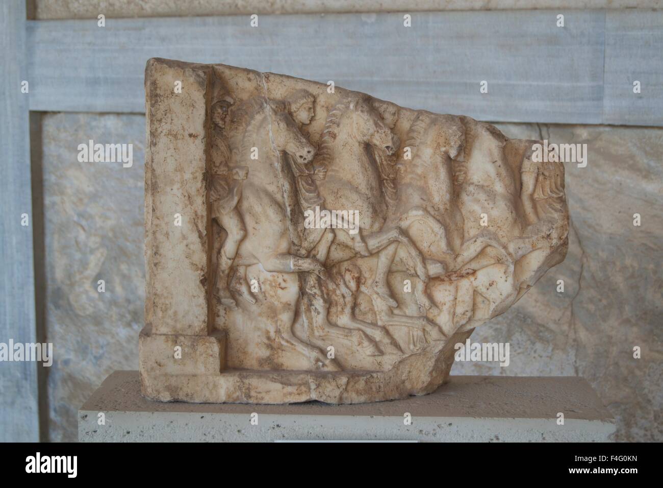 Statues in Athens Museum Stock Photo - Alamy