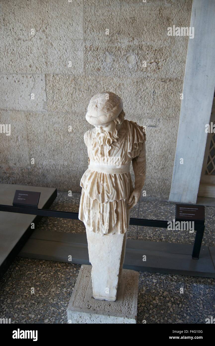 Statues in Athens Museum Stock Photo - Alamy