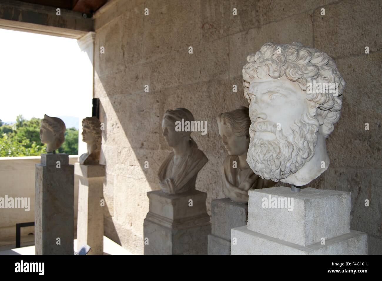Statues in Athens museum Stock Photo - Alamy