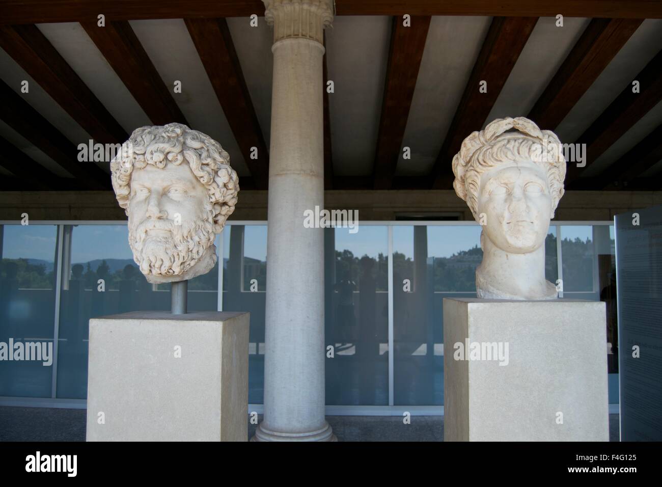 Greek god statue hi-res stock photography and images - Alamy