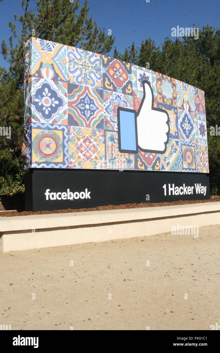 Facebook headquarters and campus hi-res stock photography and images ...