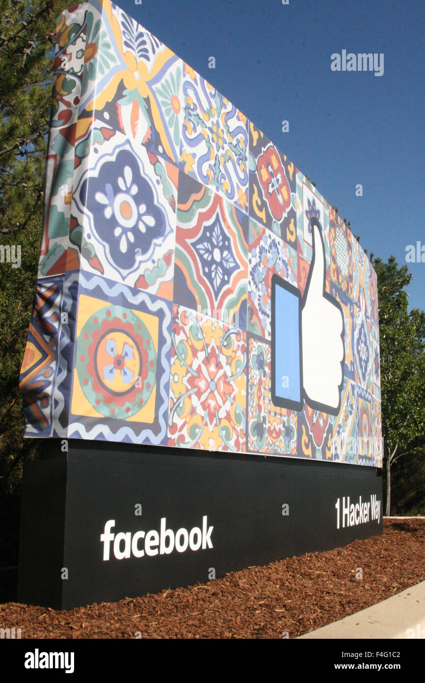 Facebook headquarters and campus hi-res stock photography and images ...