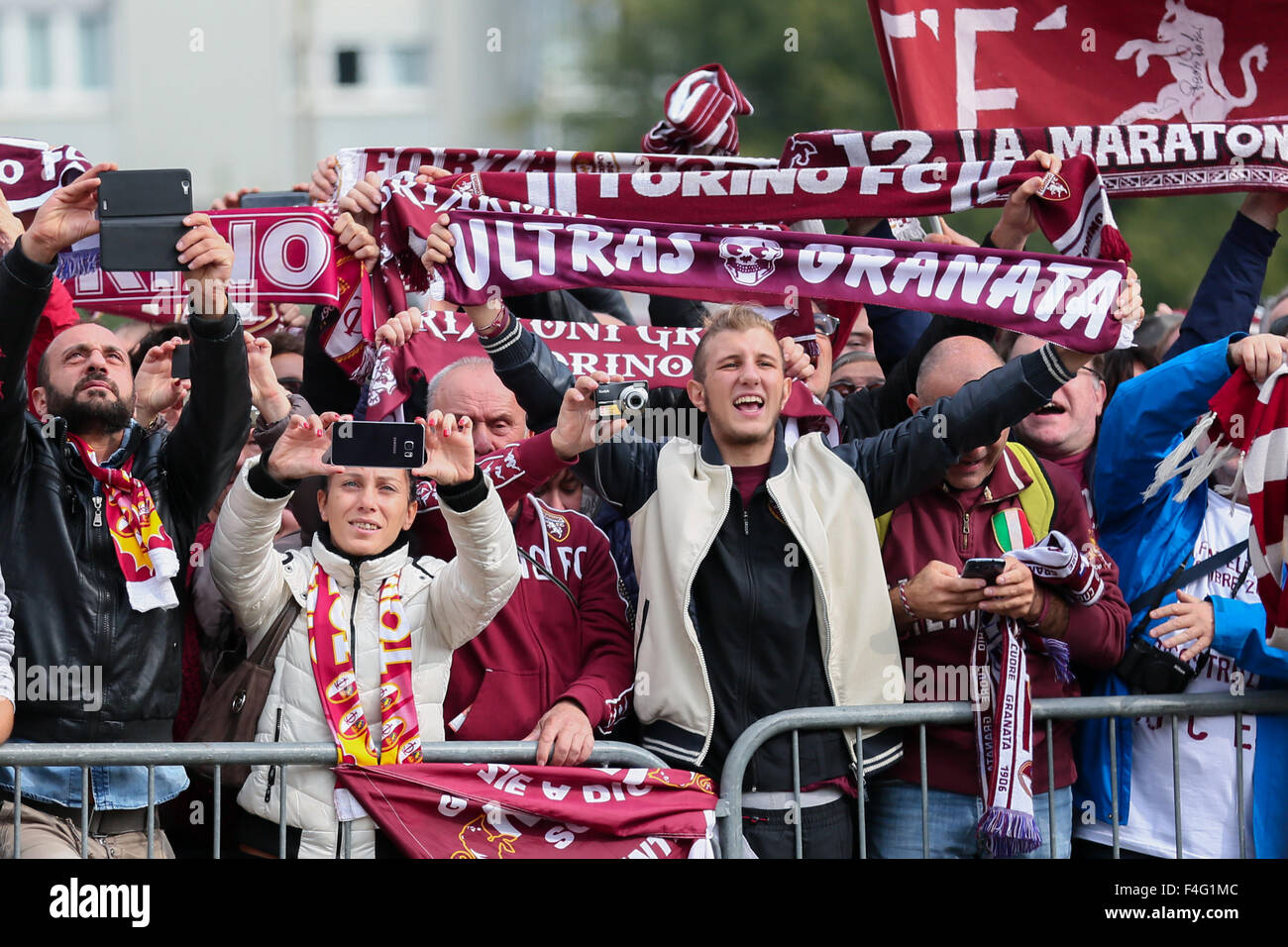 Turin, Italy. 17th Oct, 2015. Fans of Toro attend during the ceremony ...