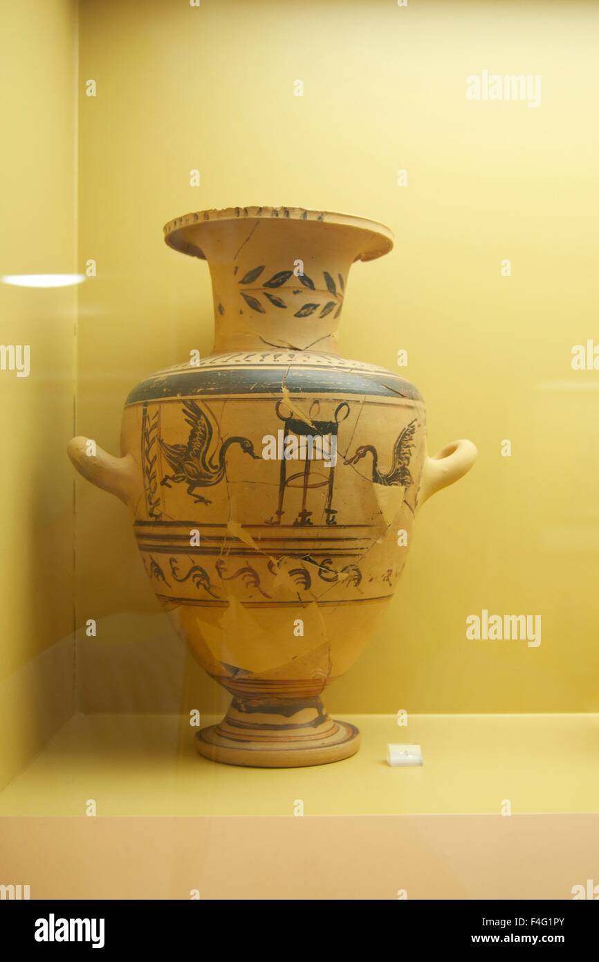 Ancient Greek pottery museum culture clay craft Stock Photo - Alamy