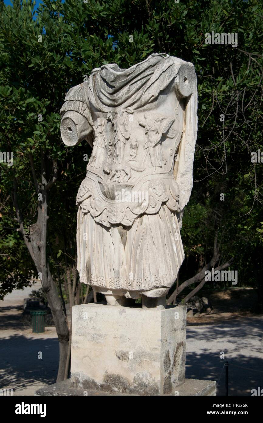 Broken Greek king warrior statue ancient god myth Stock Photo - Alamy
