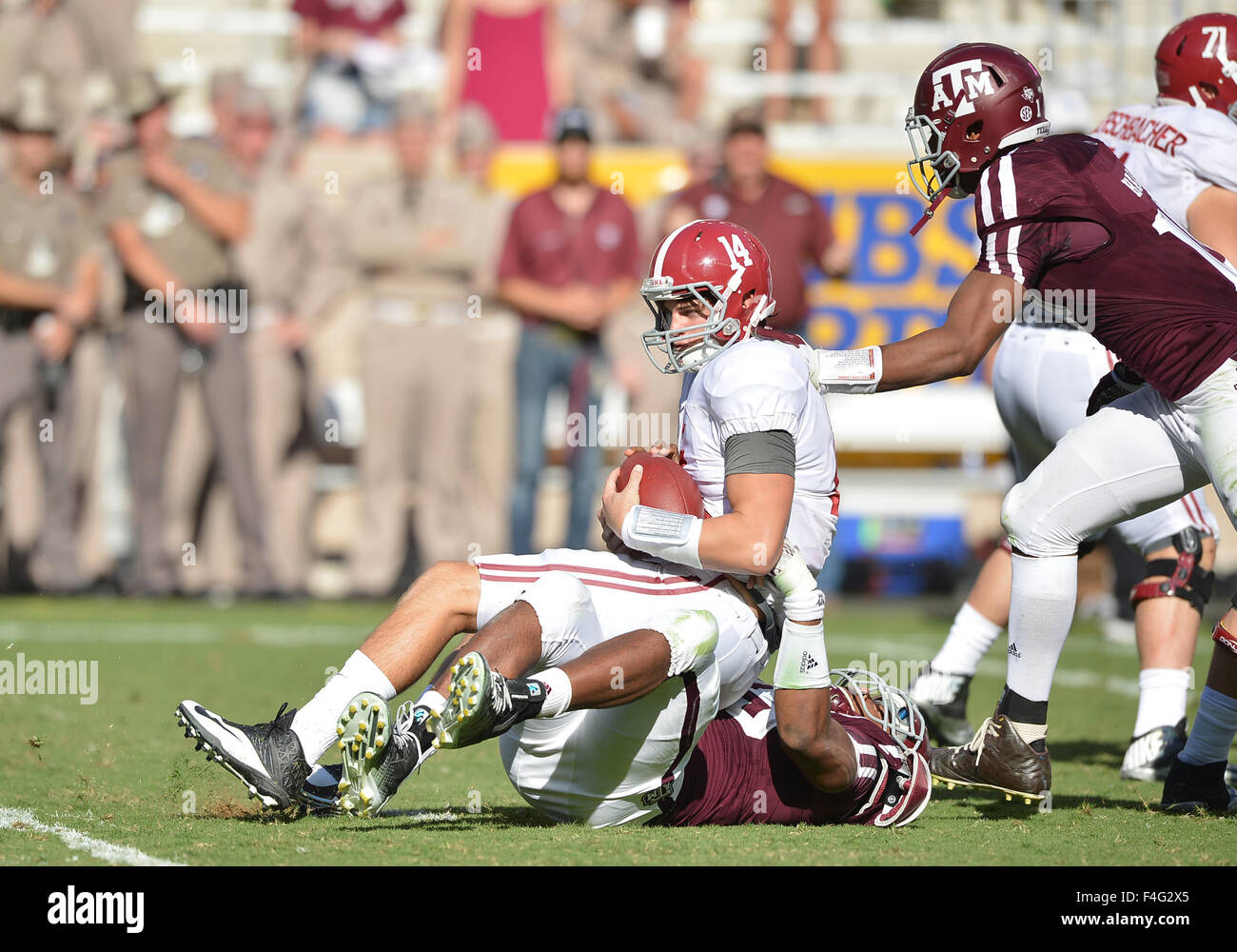College Station, Texas, USA. 17th Oct, 2015. Alabama Crimson Tide ...