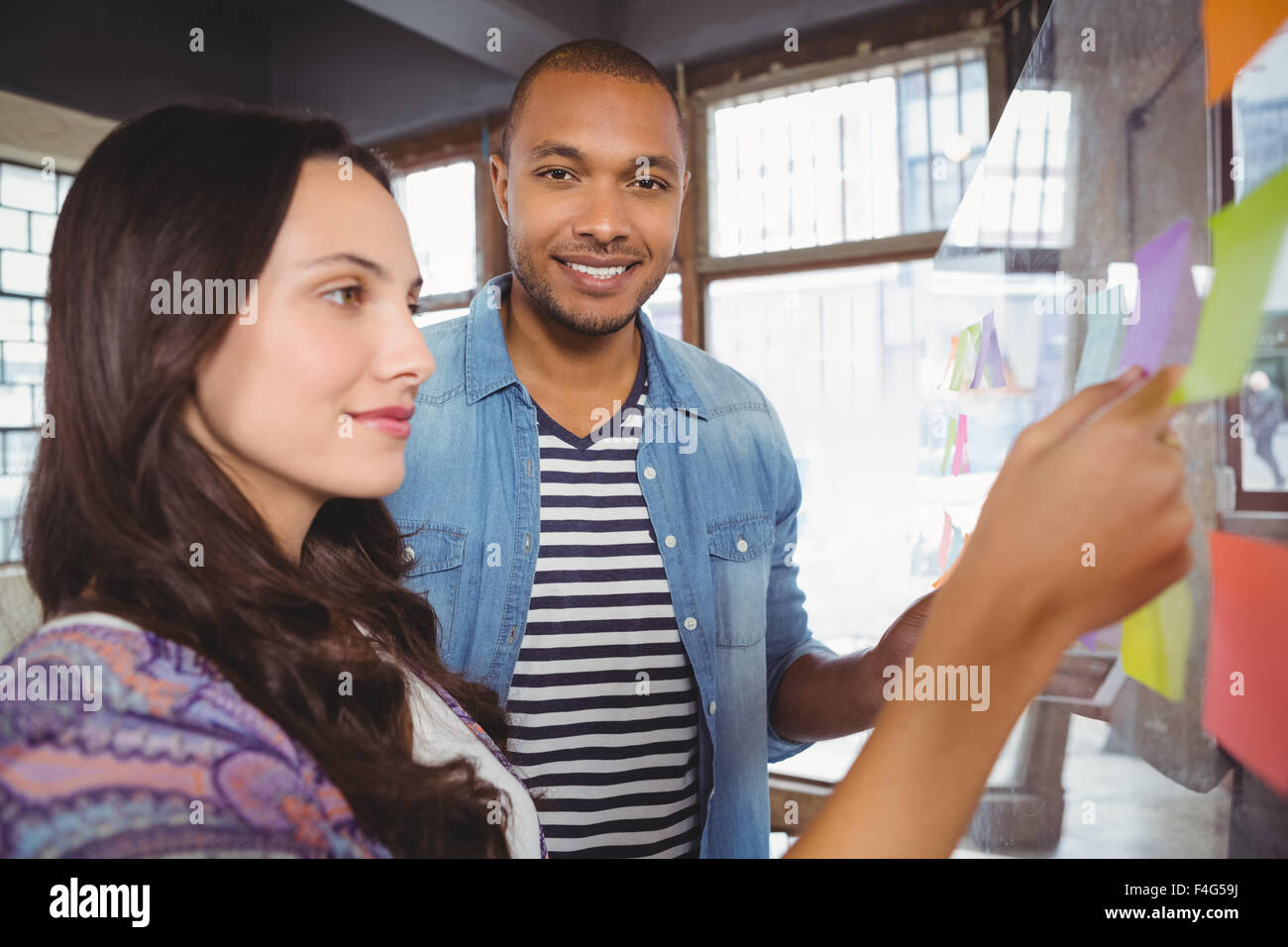 Office notes hi-res stock photography and images - Alamy