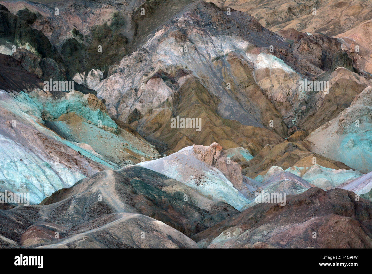 Artist's Palette rock formation along Artist's Drive in Death Valley ...