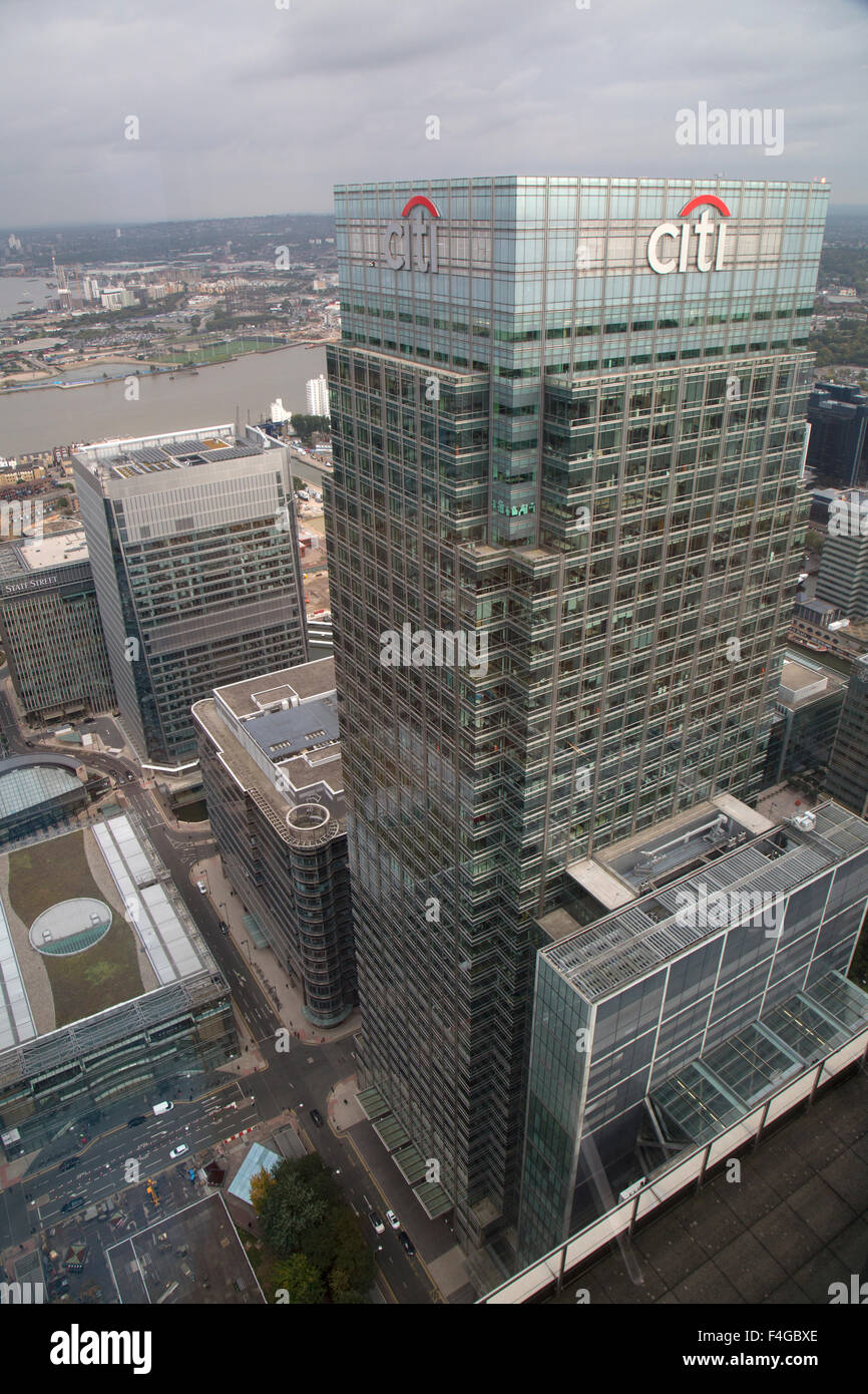 Aerial view of the Citibank building at 25 Canada Square in Canary ...