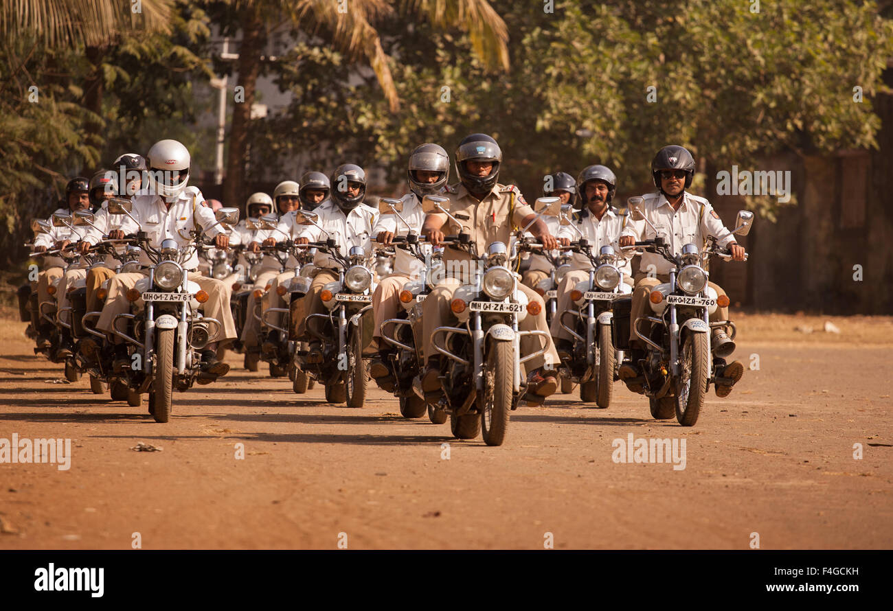 Mumbai traffic police force Stock Photo - Alamy
