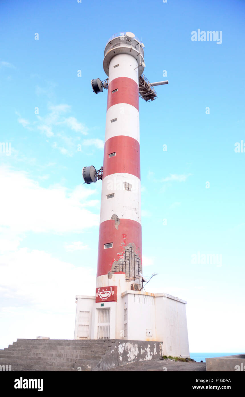 Red and White Lighthouse Stock Photo - Alamy