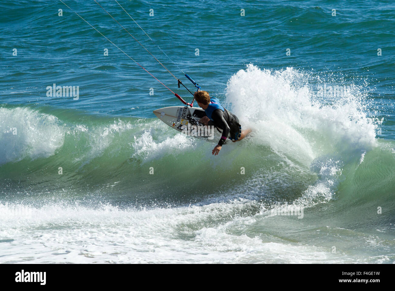 Big wave competition hi-res stock photography and images - Alamy