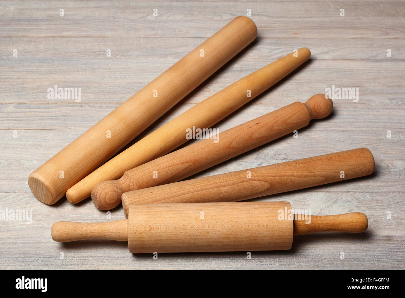 Wooden Rolling Pin Stock Photo - Alamy