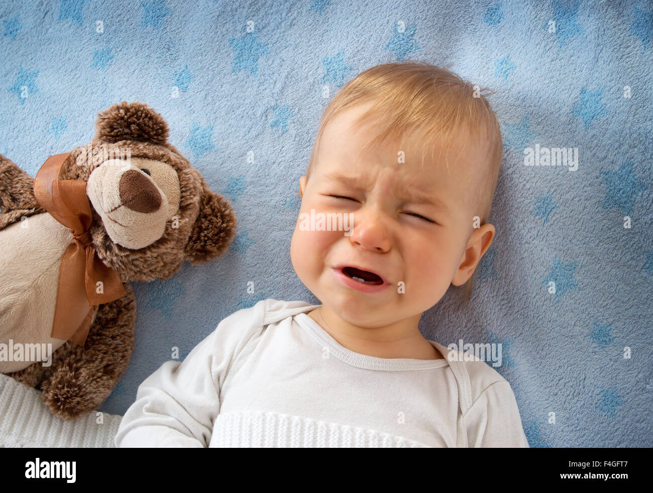 Crying teddy bear hi-res stock photography and images - Alamy