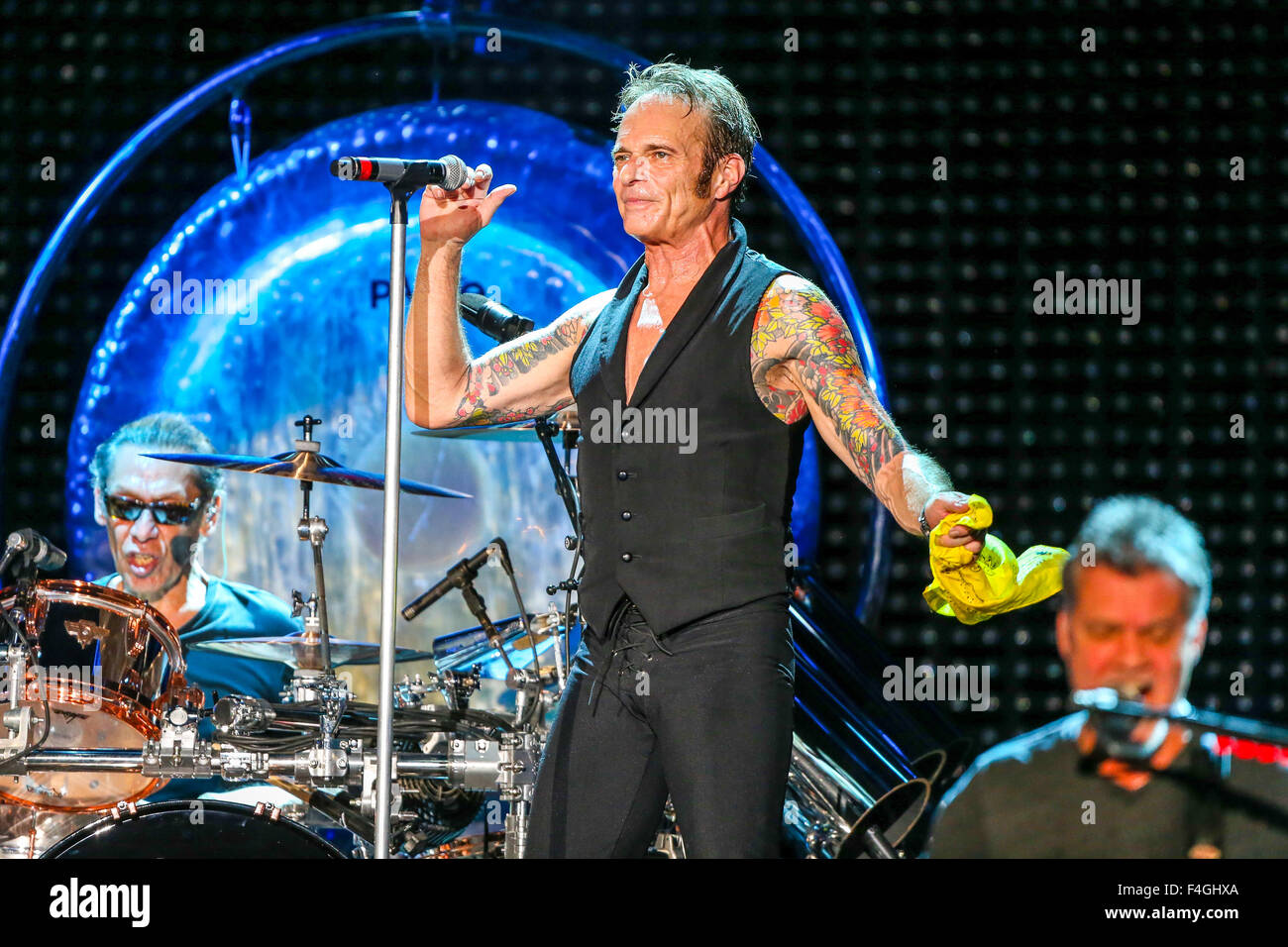 Van halen band hi-res stock photography and images - Alamy