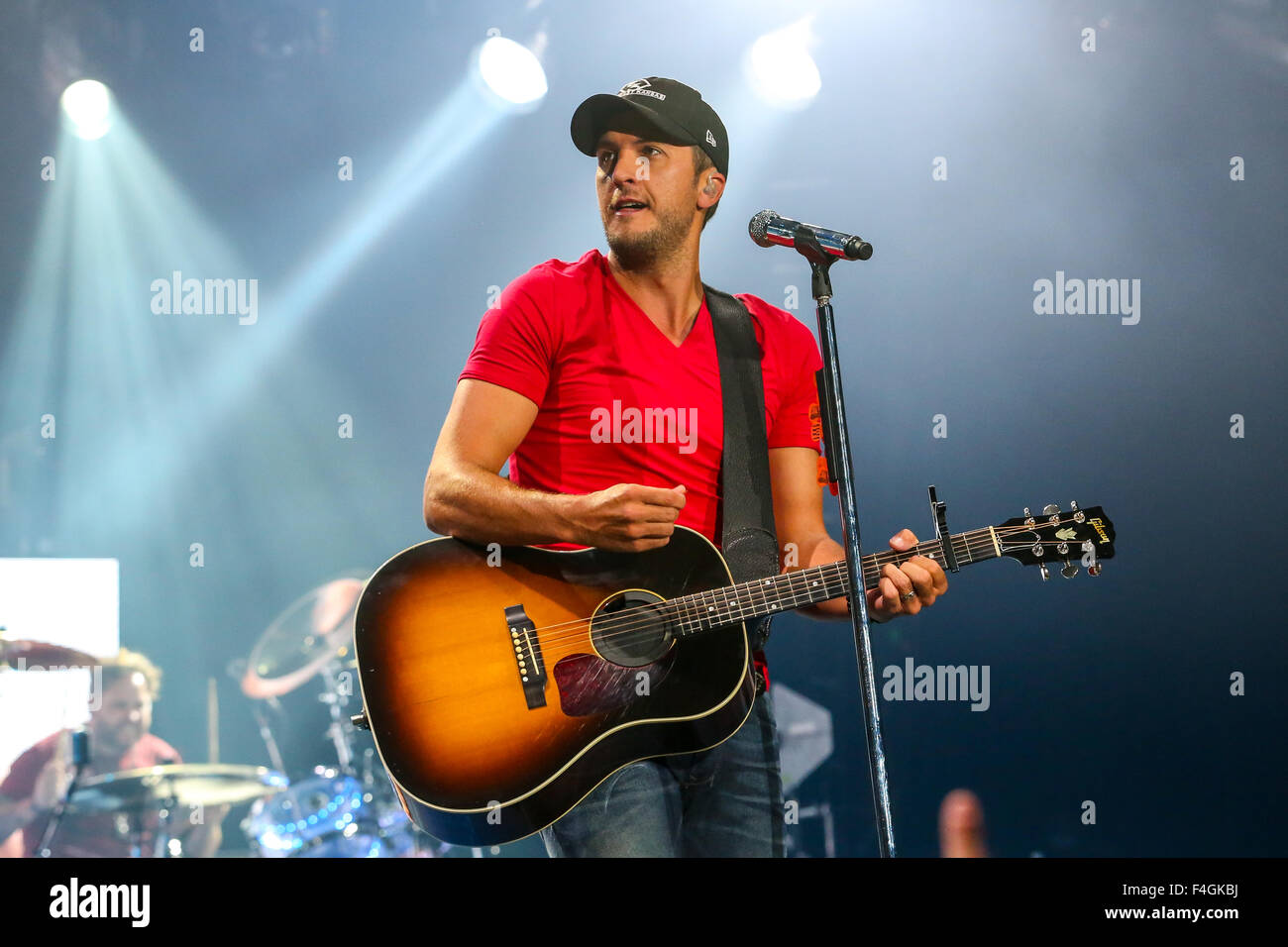 Country Music artist LUKE BRYAN bring his 2014 Summer Tour to Raleigh ...