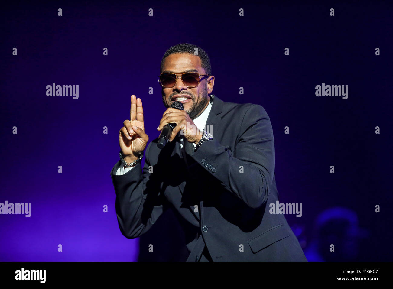 Music Artist MAXWELL brings his 2014 Tour to the Durham Performing Arts ...