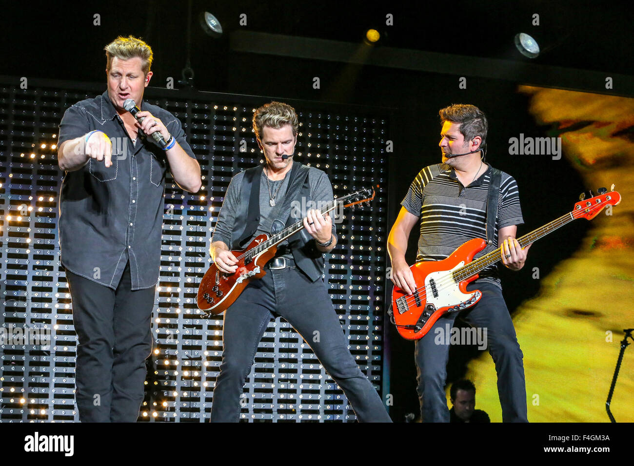 Music artist rascal flatts hi-res stock photography and images - Alamy
