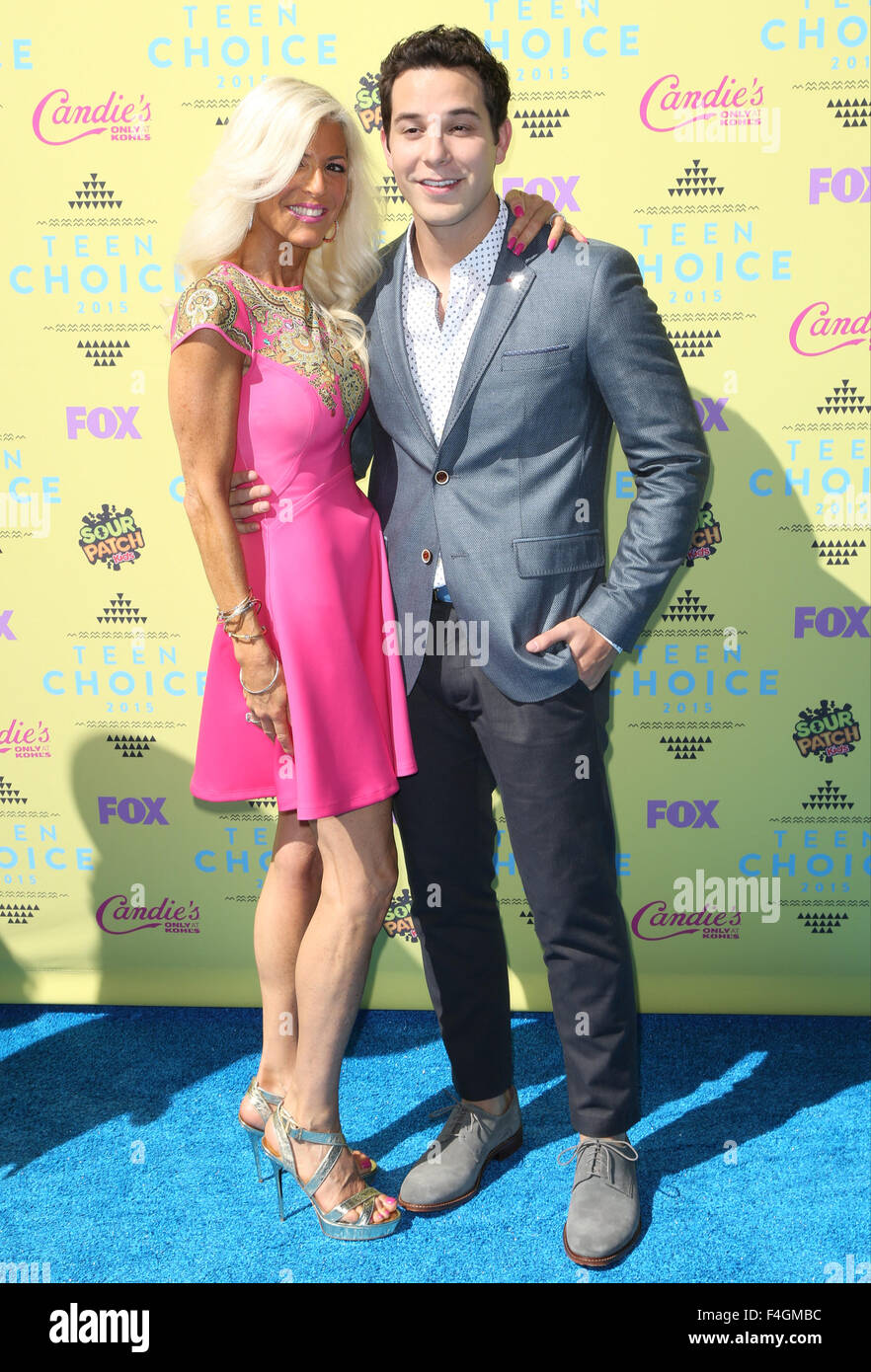 Celebrities attend Teen Choice Awards 2015 - Arrivals at USC Galen ...