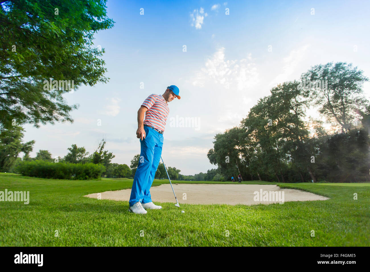 Man golf swing hi-res stock photography and images - Alamy