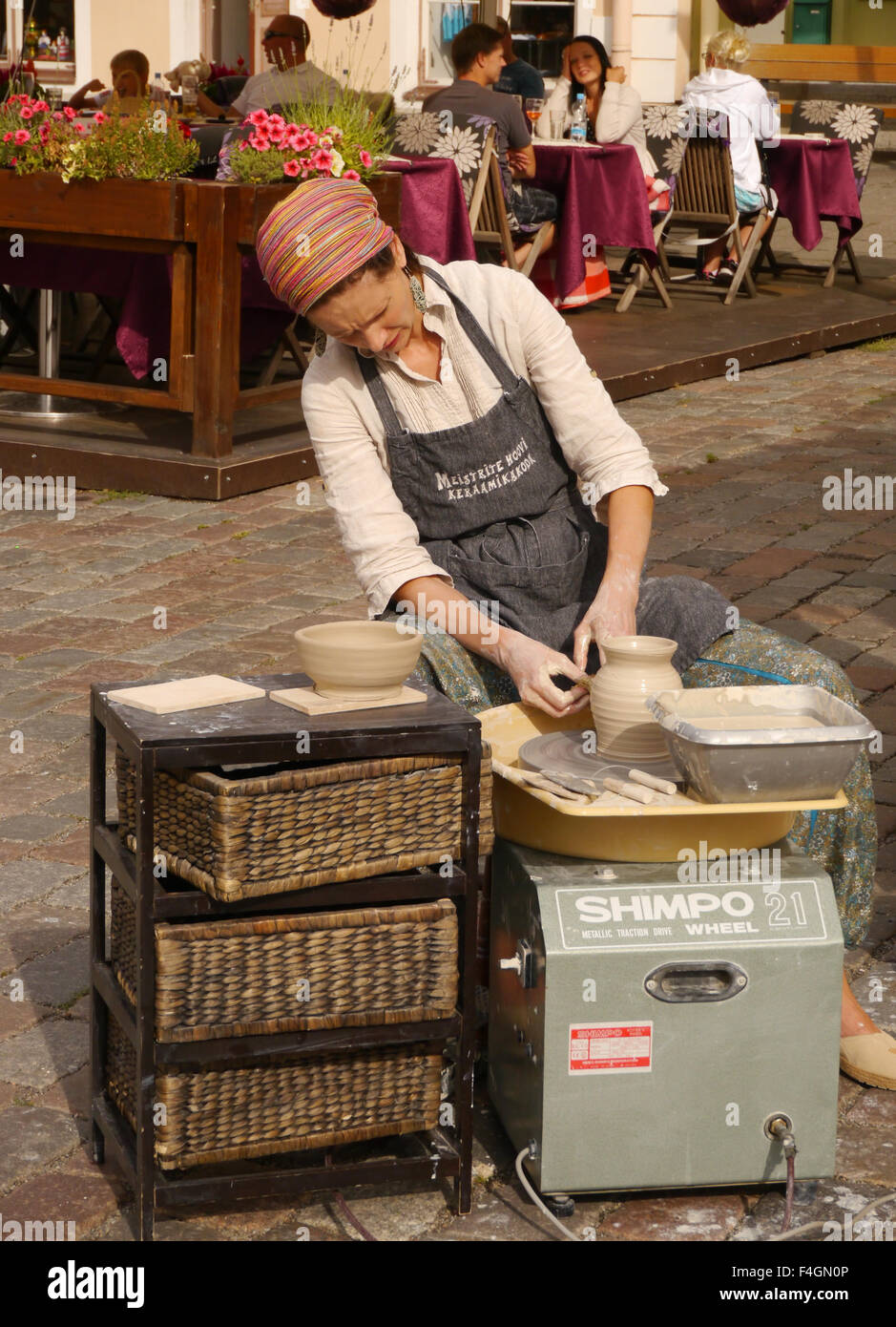 Pot vase square clay hi-res stock photography and images - Alamy