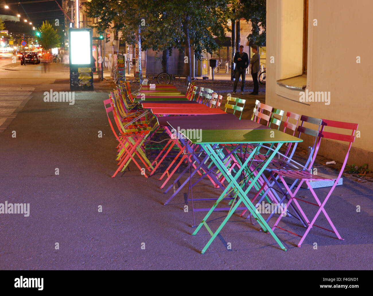 Bright pink tables hi-res stock photography and images - Alamy
