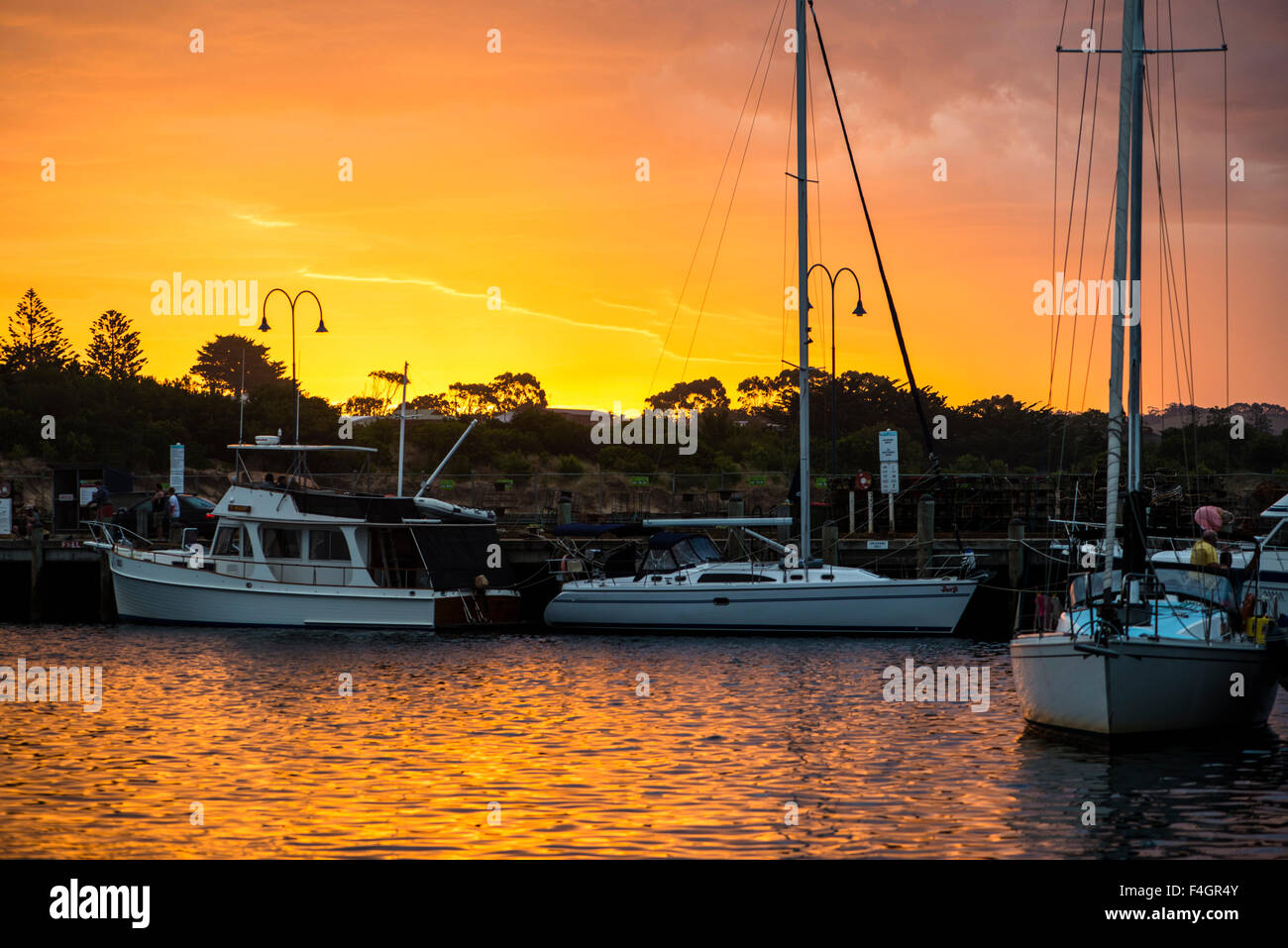 Apollo bay harbour, Victoria, Australia Stock Photo - Alamy