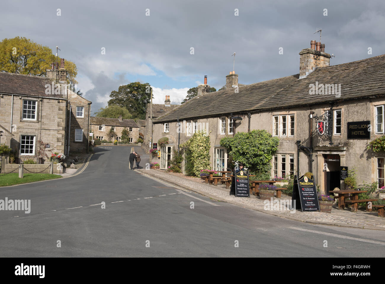 Burnsall village centre in Wharfedale Stock Photo - Alamy