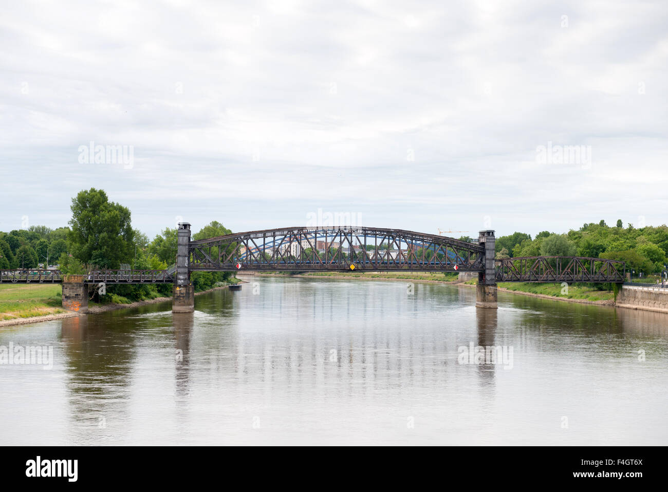 Hubbrücke (Hub bridge) in Magdeburg, Germany Stock Photo - Alamy