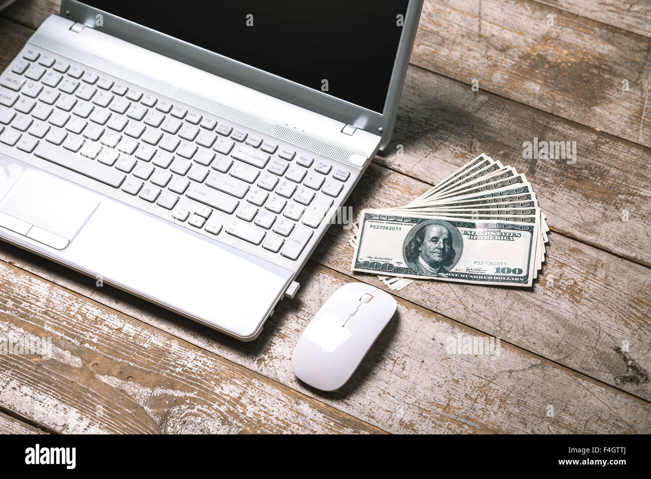 Money electronic devices hi-res stock photography and images - Alamy
